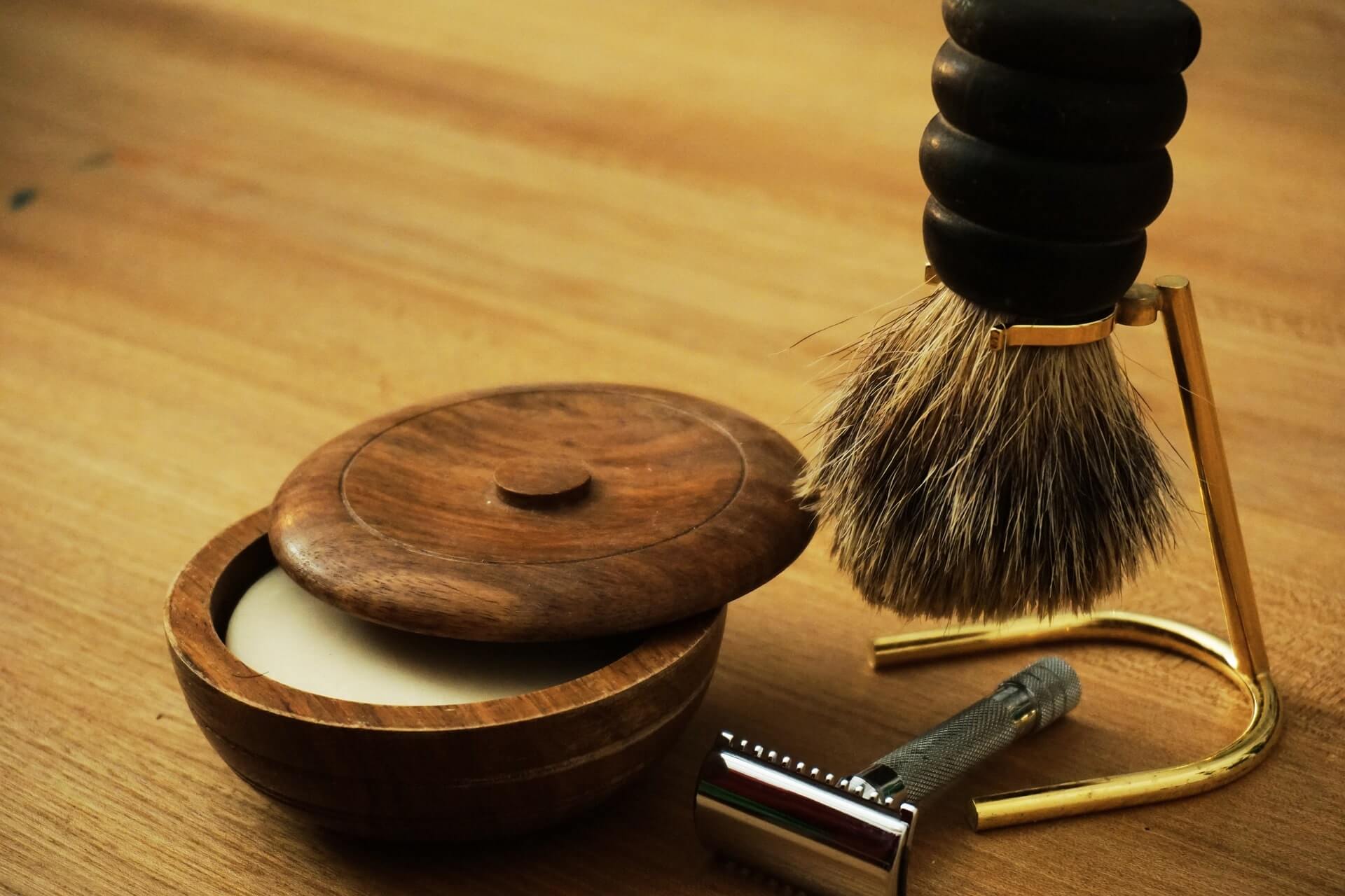 Old-Fashioned Shaving Kit - Essential Tools for Traditional Shaving ...