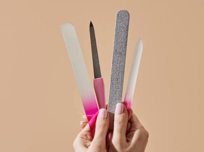 Metal, Crystal & Sapphire Nail Files: Choose the Best for Your Nails ...
